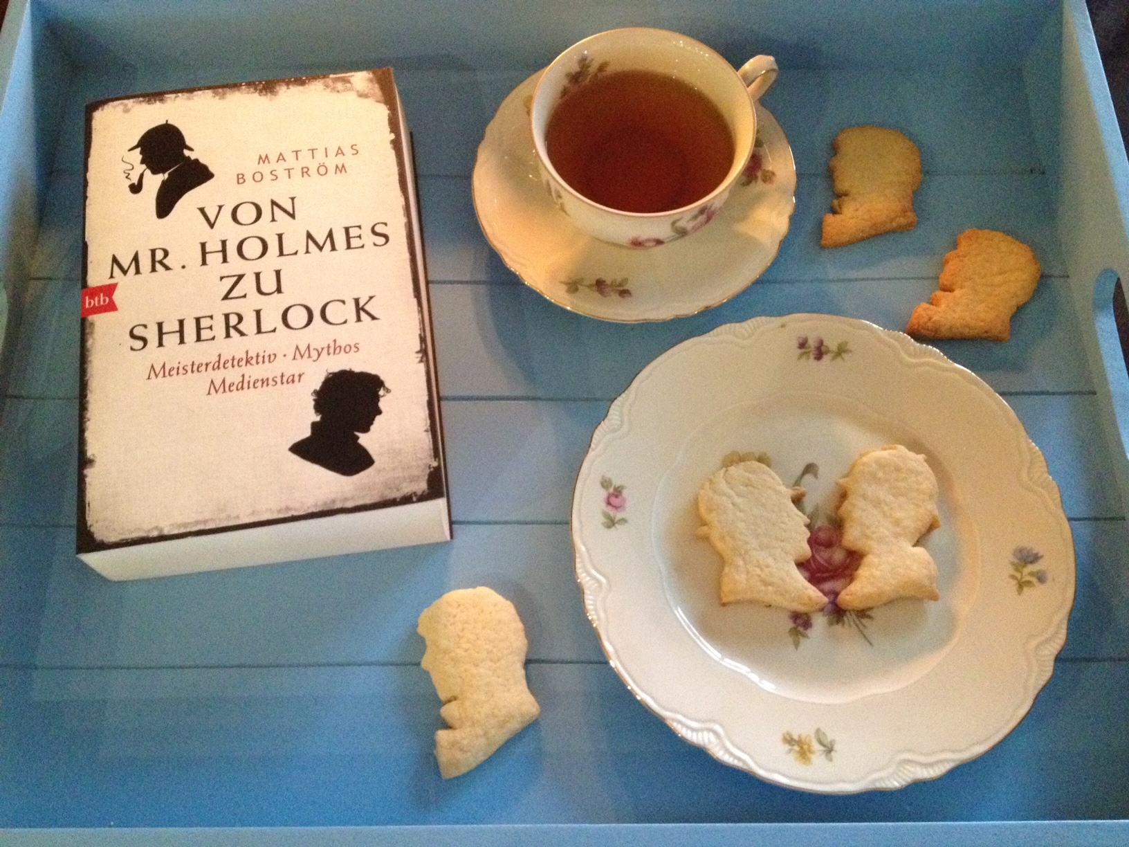 Sherlock Holmes • Read & Eat
